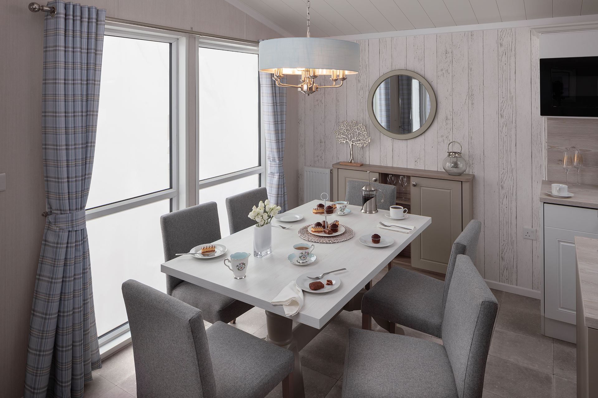 Edmonton Lodge (twin) - Swift Holiday Homes